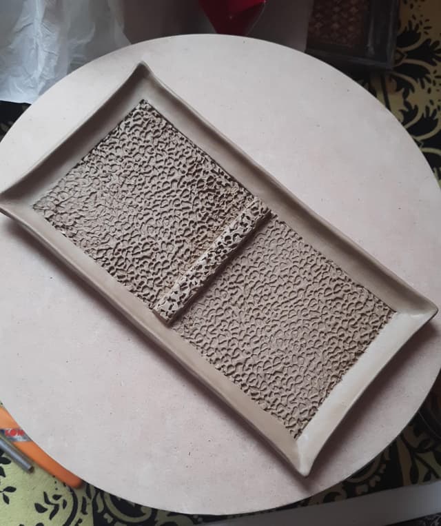 Online beginner ceramics course: handbuilding | Roopam